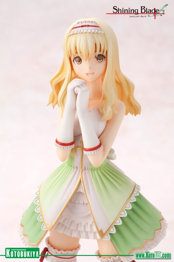 Blade Regalia Figure