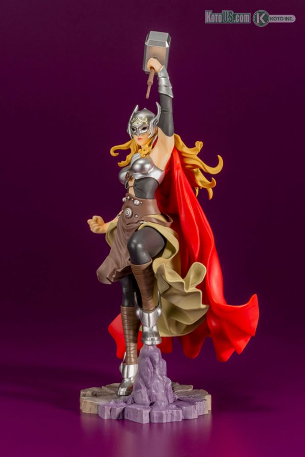 Marvel Now Thor Statue